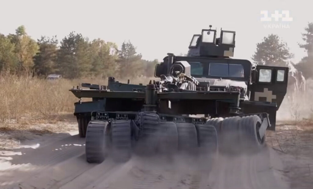Ukrainian farmers have developed a mine trawl for Humvee all-terrain ...