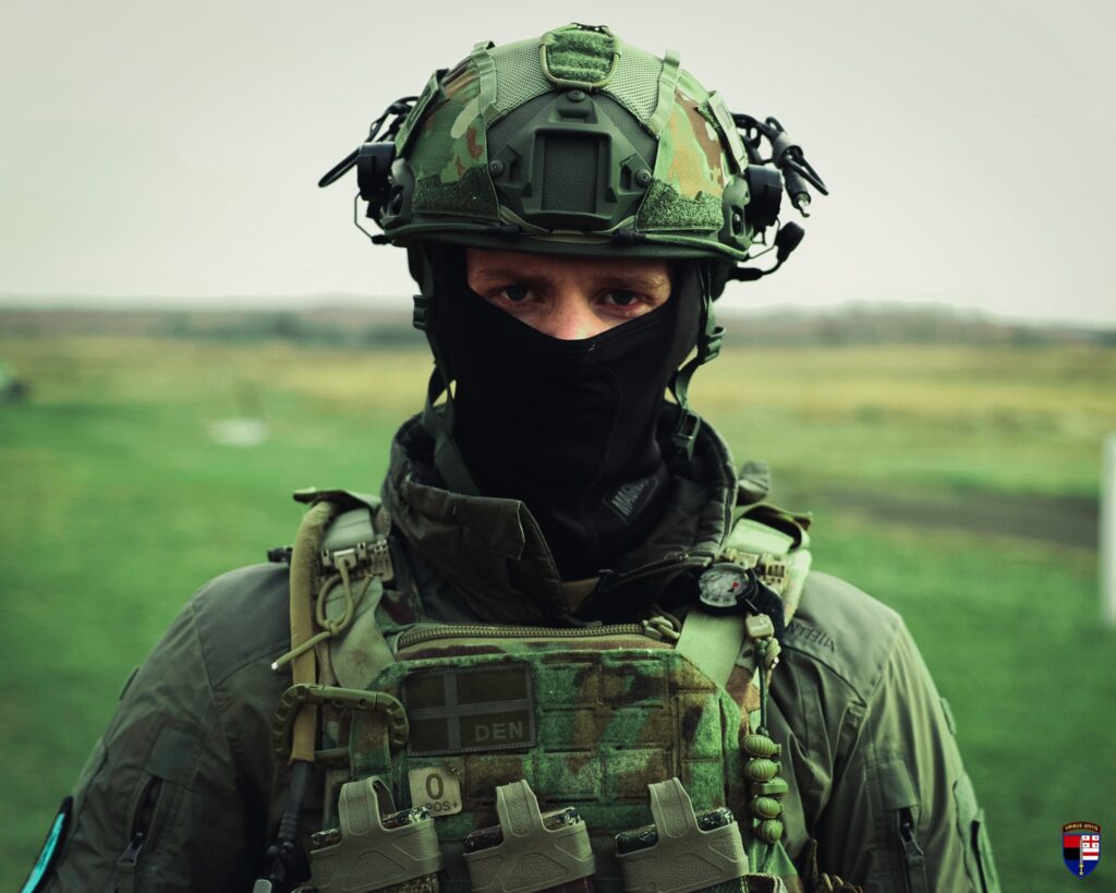 Ukraine's Special Forces hit Russian radar station "Fara" (video ...